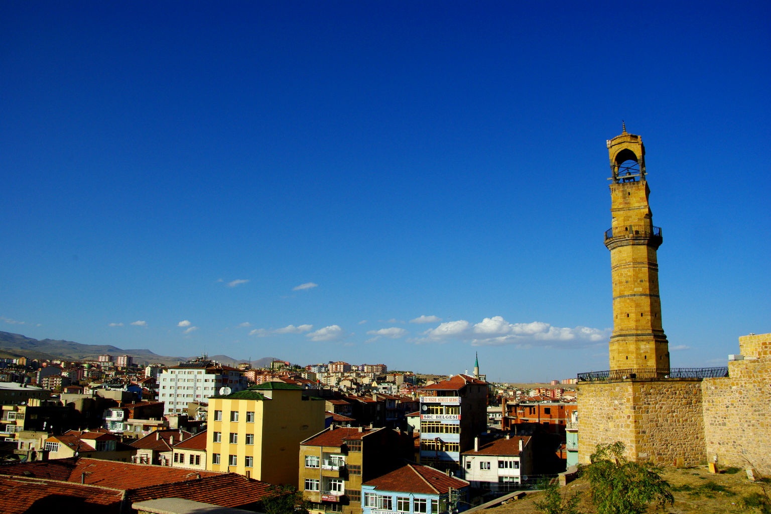 Nigde - Travel Turkey Info - Turkey Travel Guide - Turkey Info